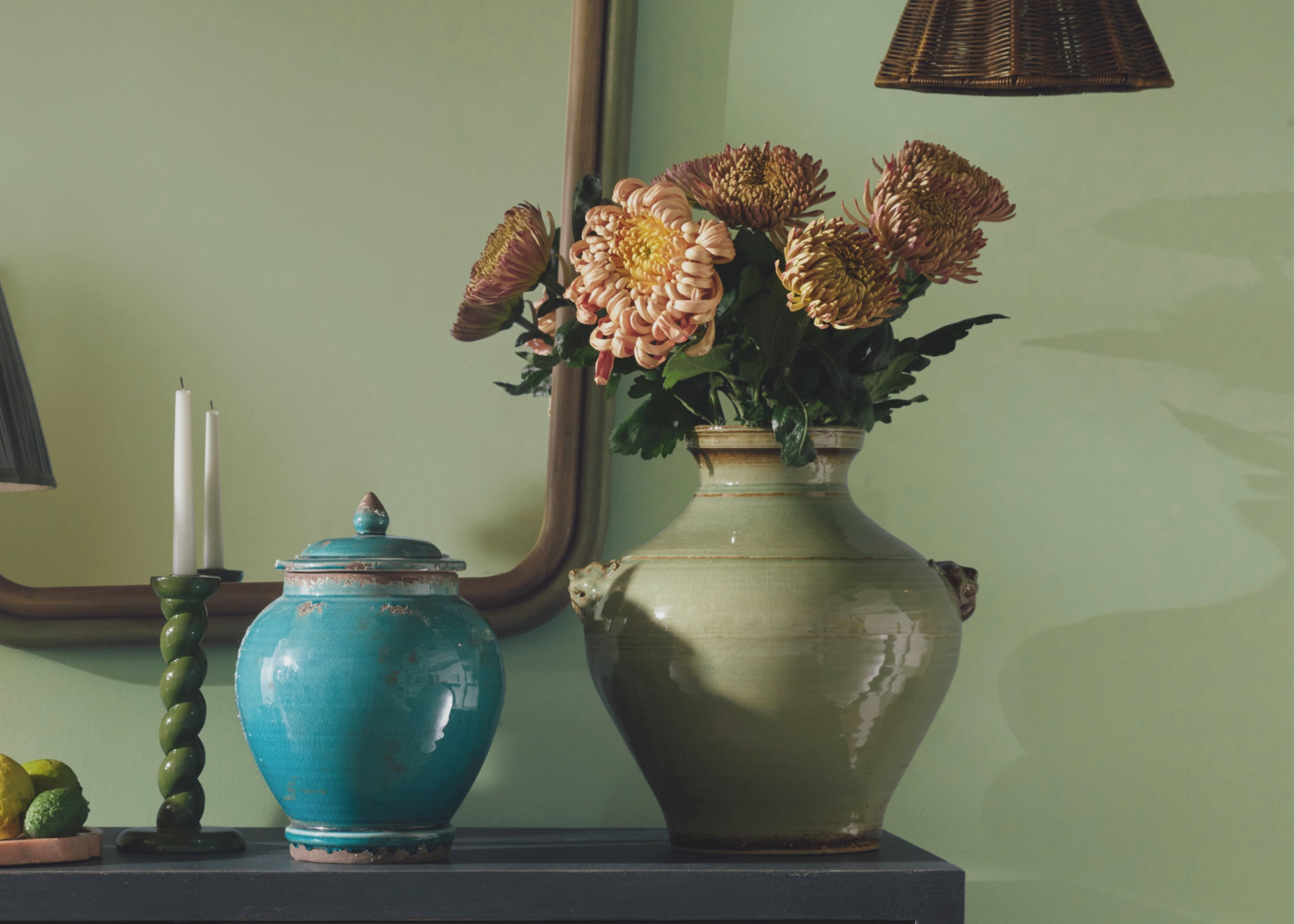 How to Choose the Right Vase For Your Flowers | Ideas | OKA