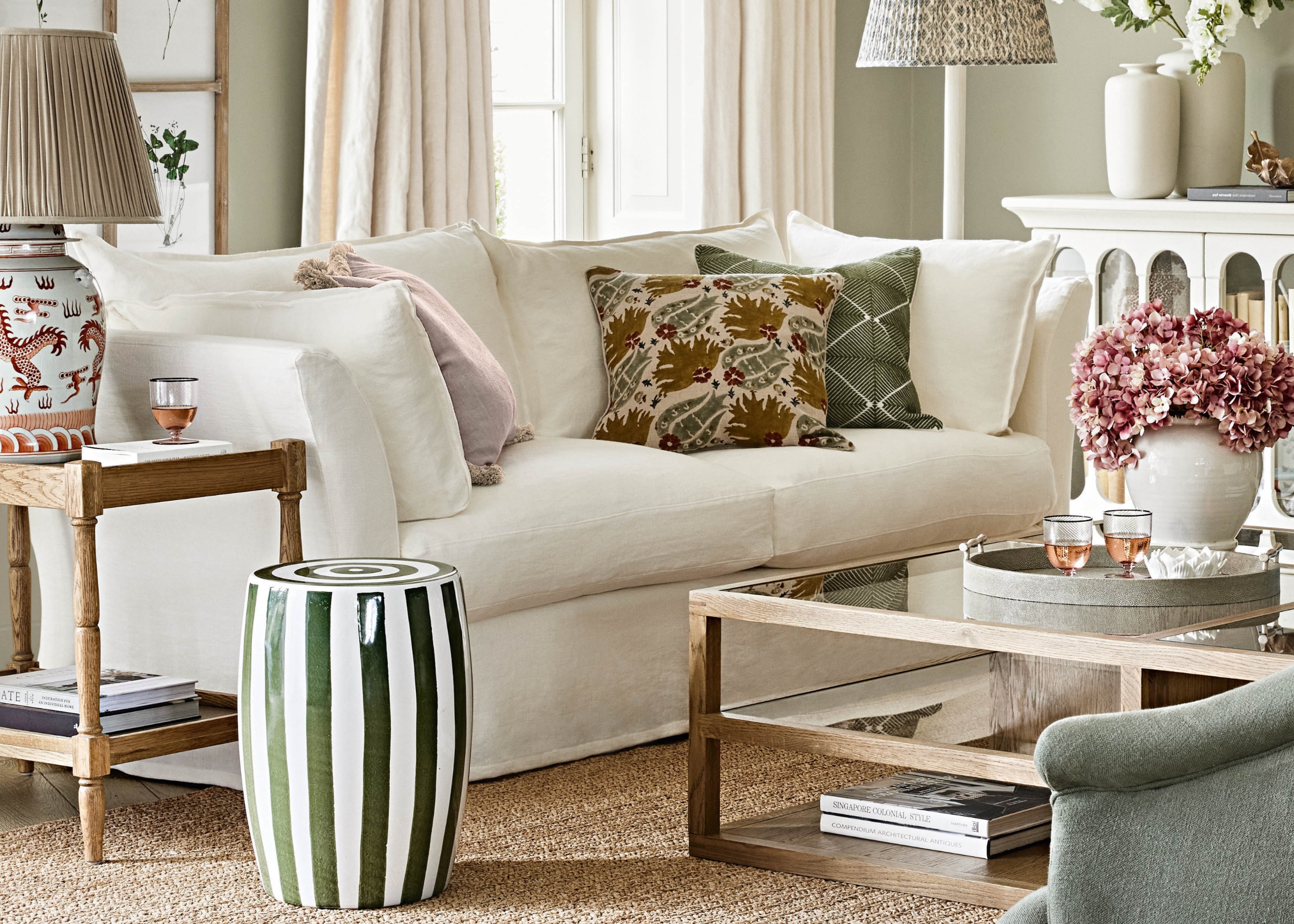 A Wiltshire Home Full Of Botanical Touches | OKA